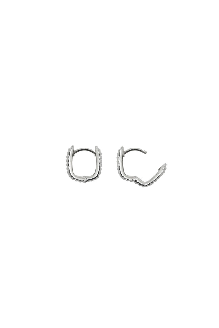 ESSENTIAL RIBBED SILHOUETTE WHITE GOLD EARRINGS
